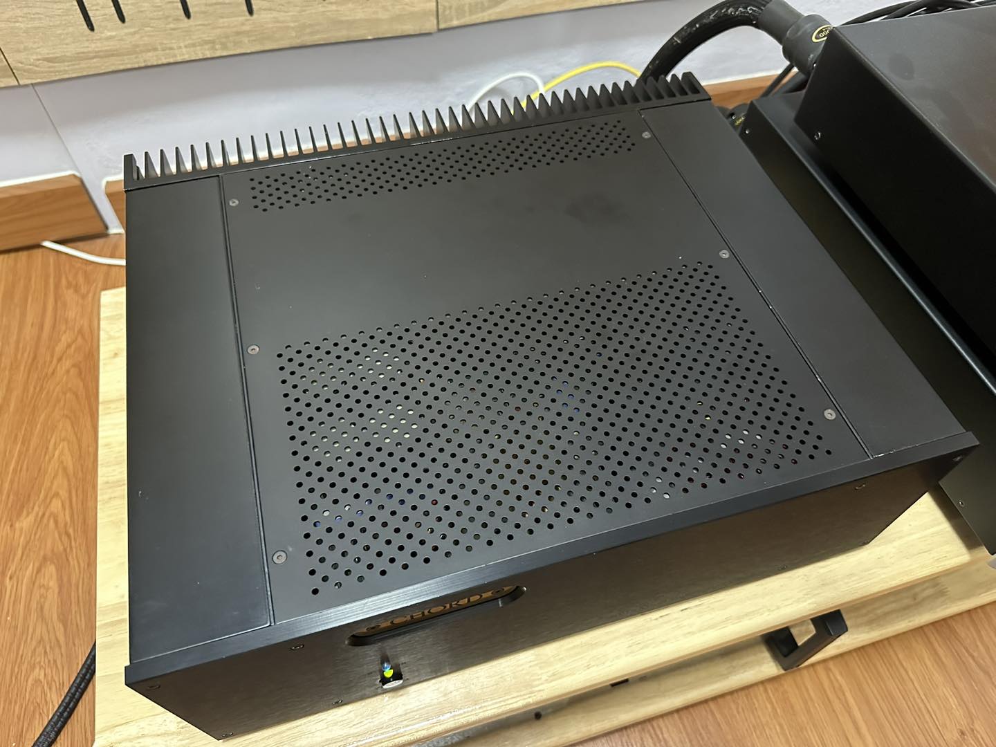 Chord Spm1000b Power Amplifier