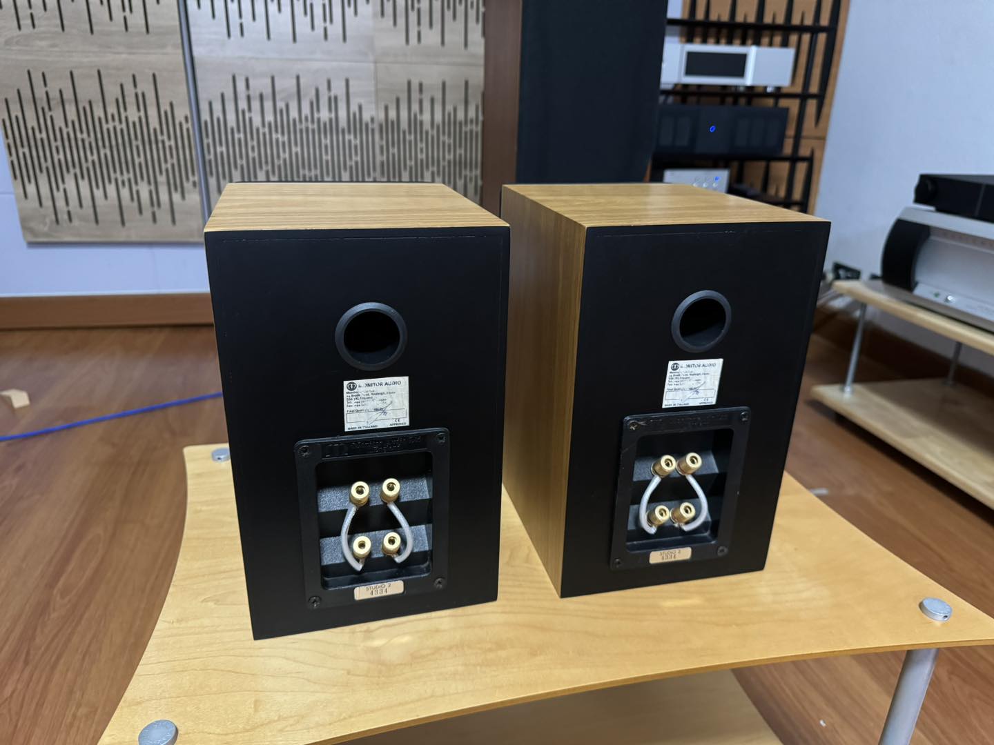 Monitor Audio Studio 2