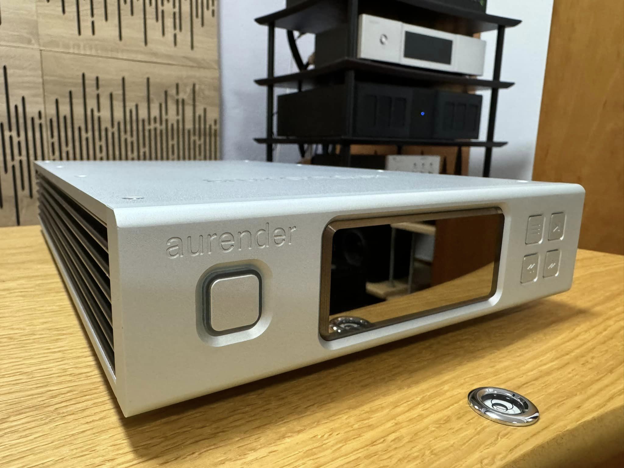 หนุ่ม ไฮ-ไฟ : แหล่งซื้อ-ขายเครื่องเสียงมือสอง