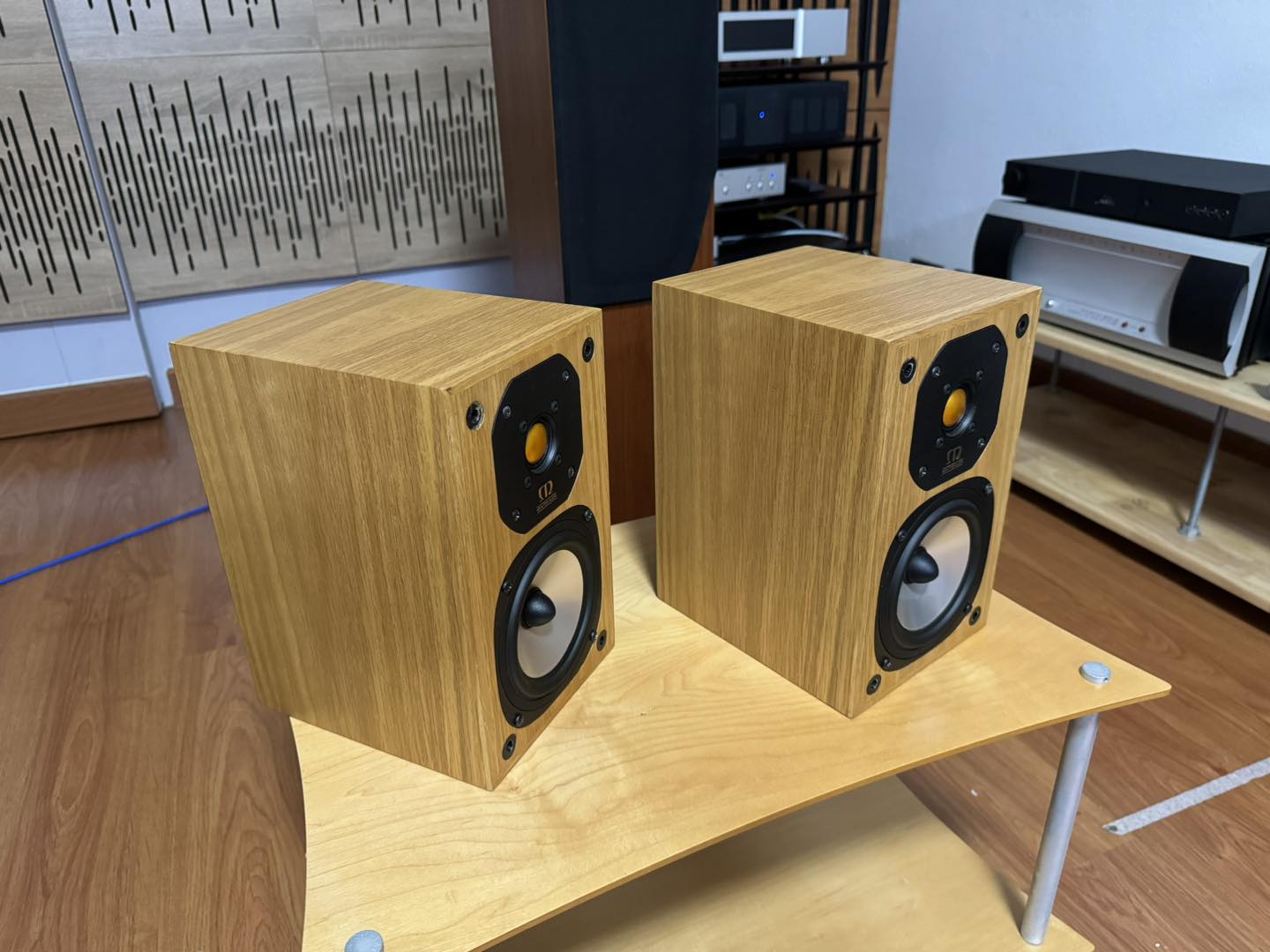 Monitor Audio Studio 2